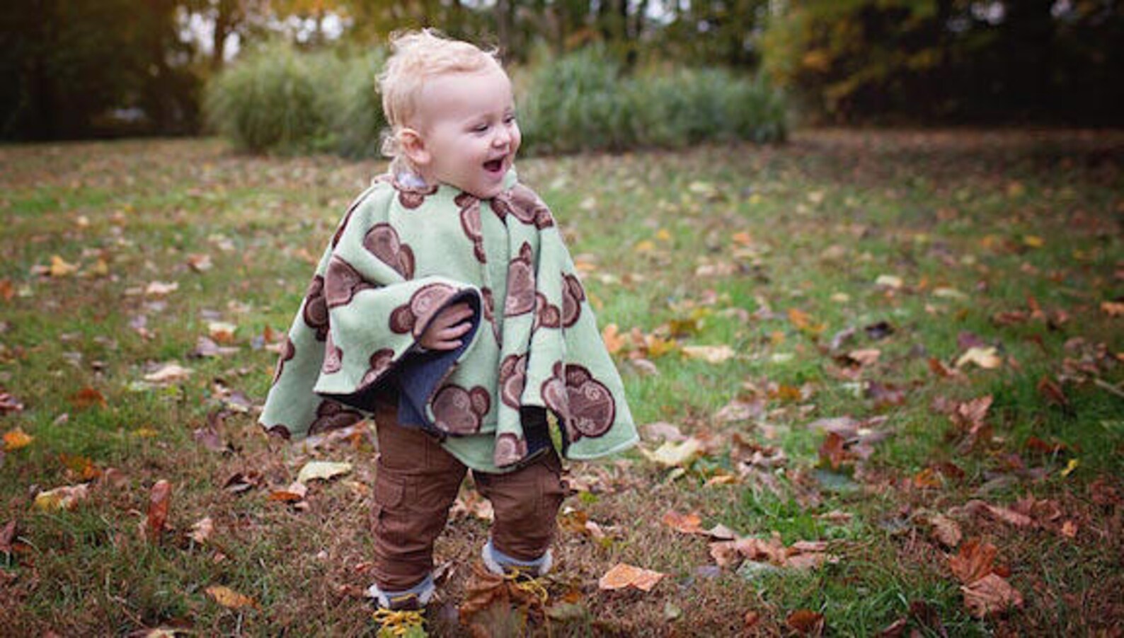 Warm & Cozy Car Seat Cape - Perfect for Running Errands With Your ...