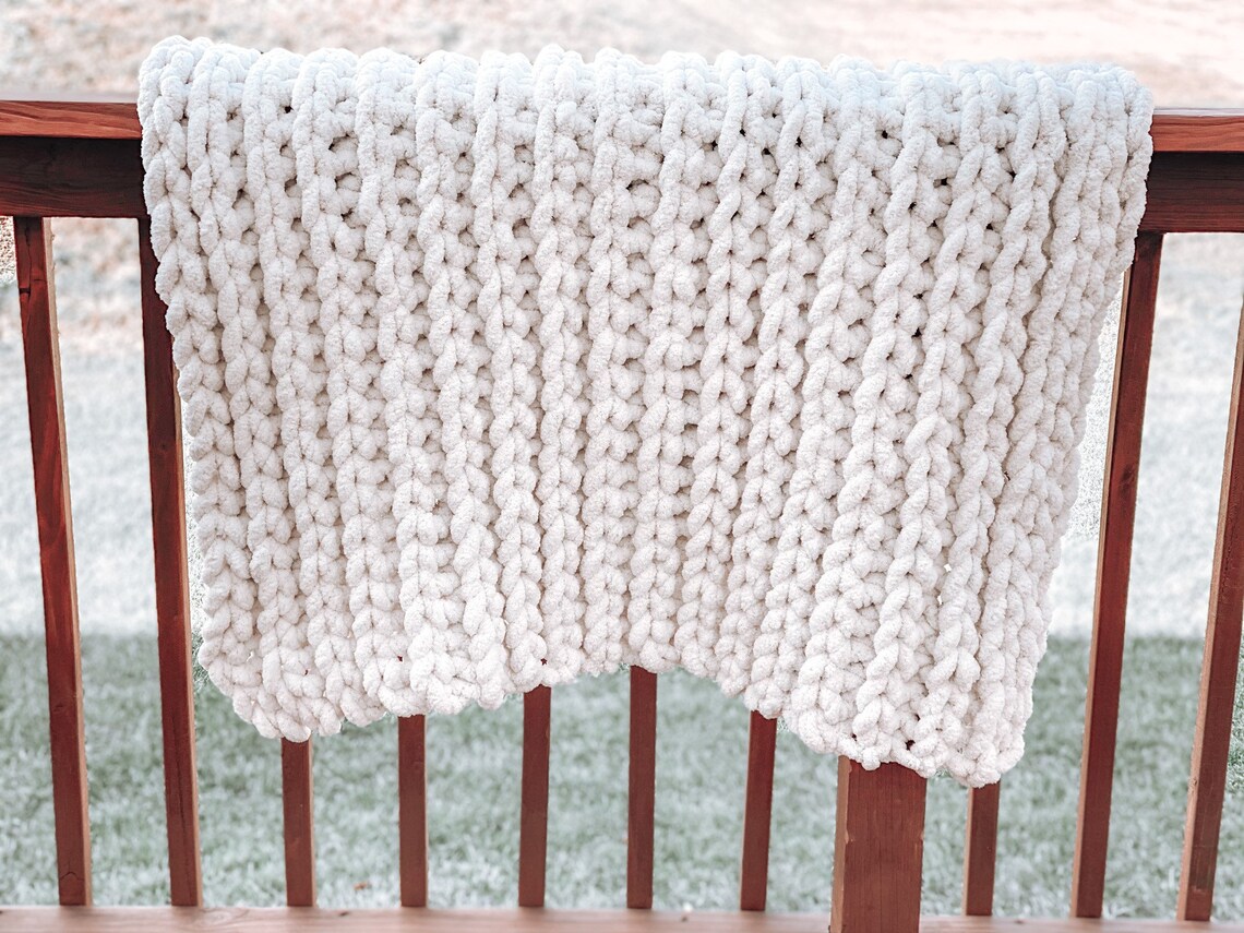 Winter - CROCHET PATTERN - Jumbo Yarn Knit Stitch Blanket - 3 Sizes! - Etsy