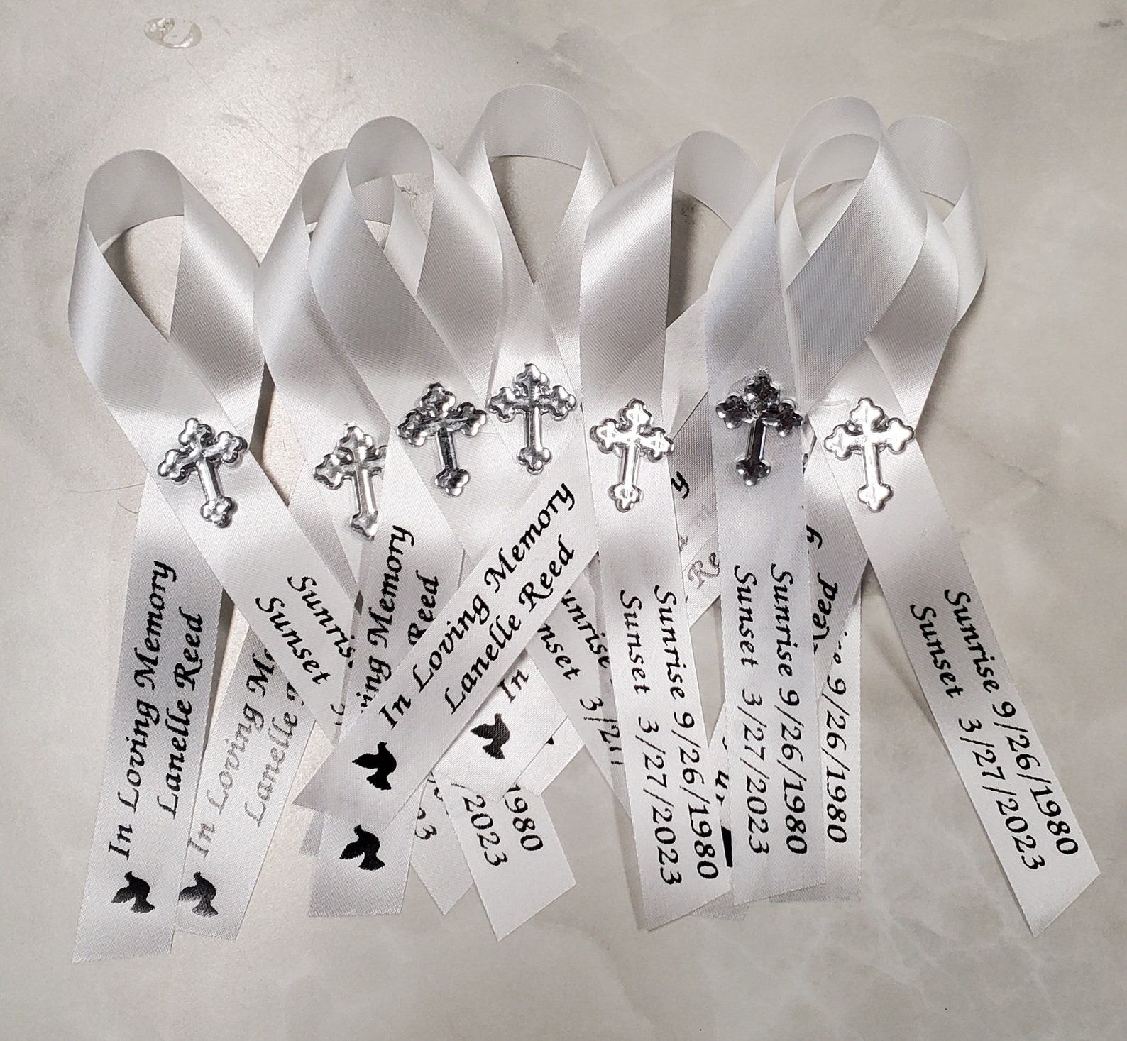 Personalized Memorial Ribbon Pins for Funeral or Celebration of Life ...