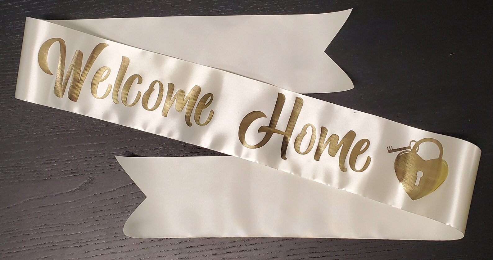 Personalized Welcome Home Door Sash - Custom Housewarming Decor - Etsy