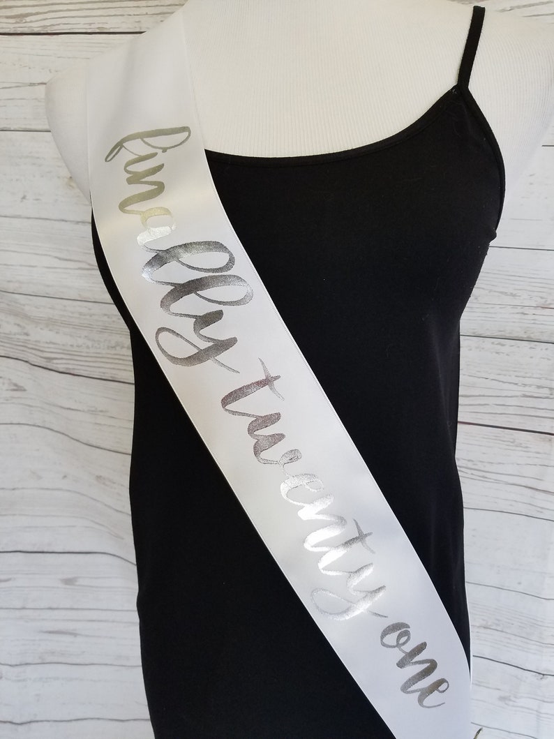 Personalized Birthday Sash Posh Sash to Wear at Her - Etsy