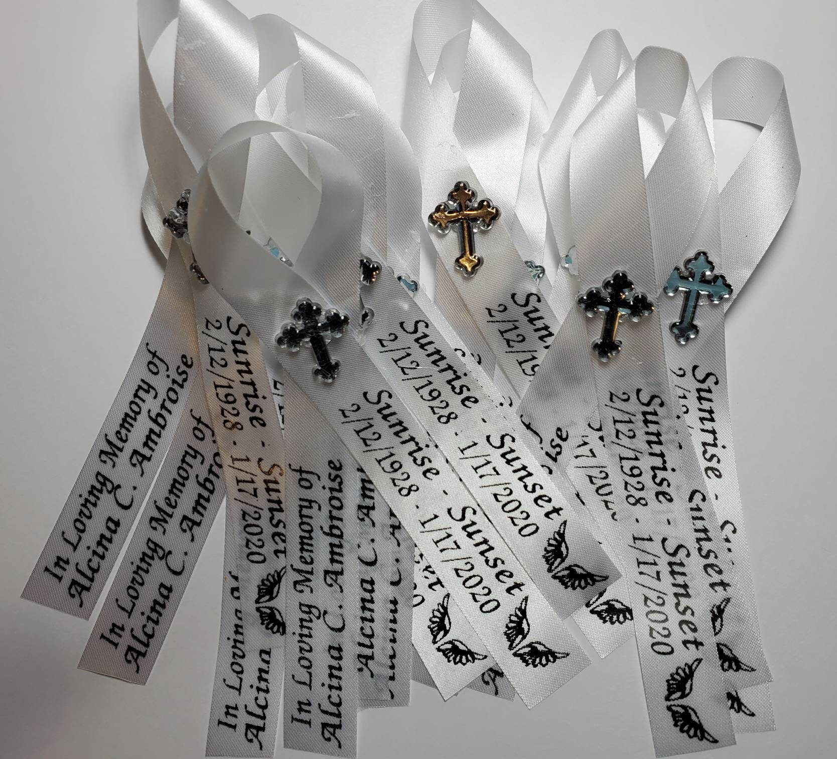 Personalized Memorial Ribbons Pins Funeral or Celebration of - Etsy UK