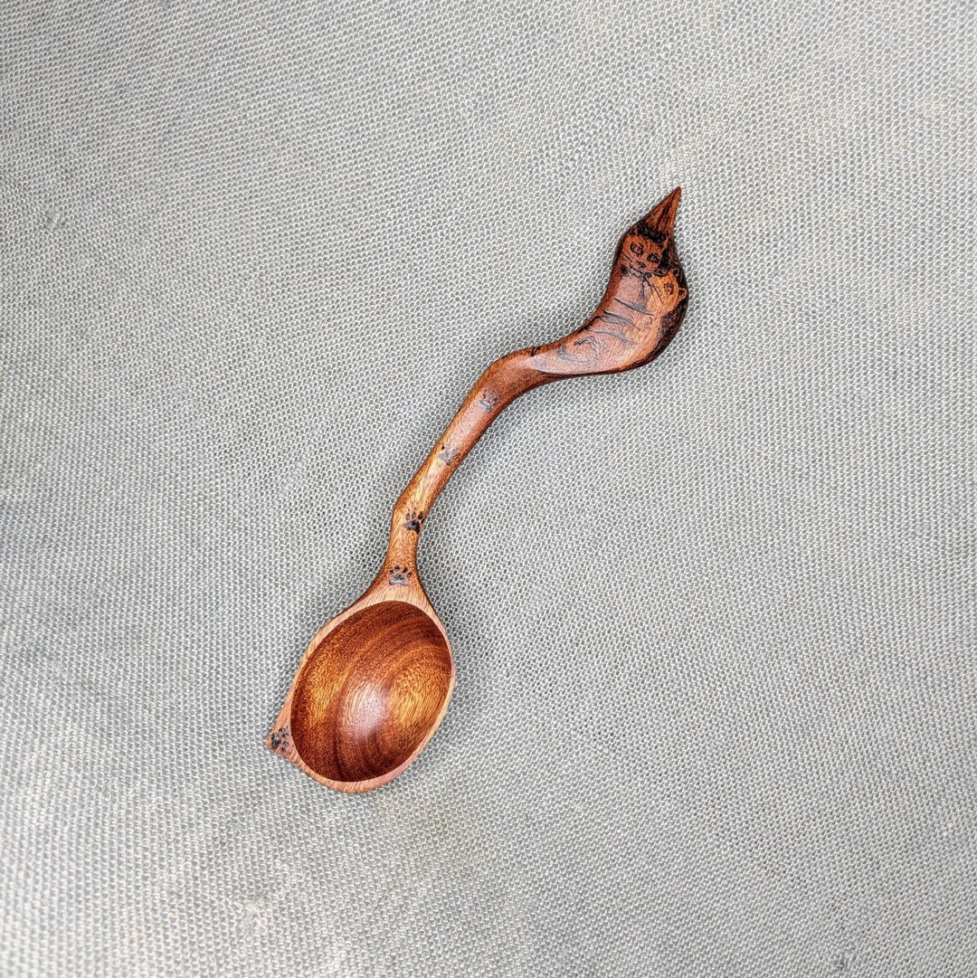 Hugging Cats and Paw Prints on Spoon Ladle Hand Carved Wood Great Gift ...