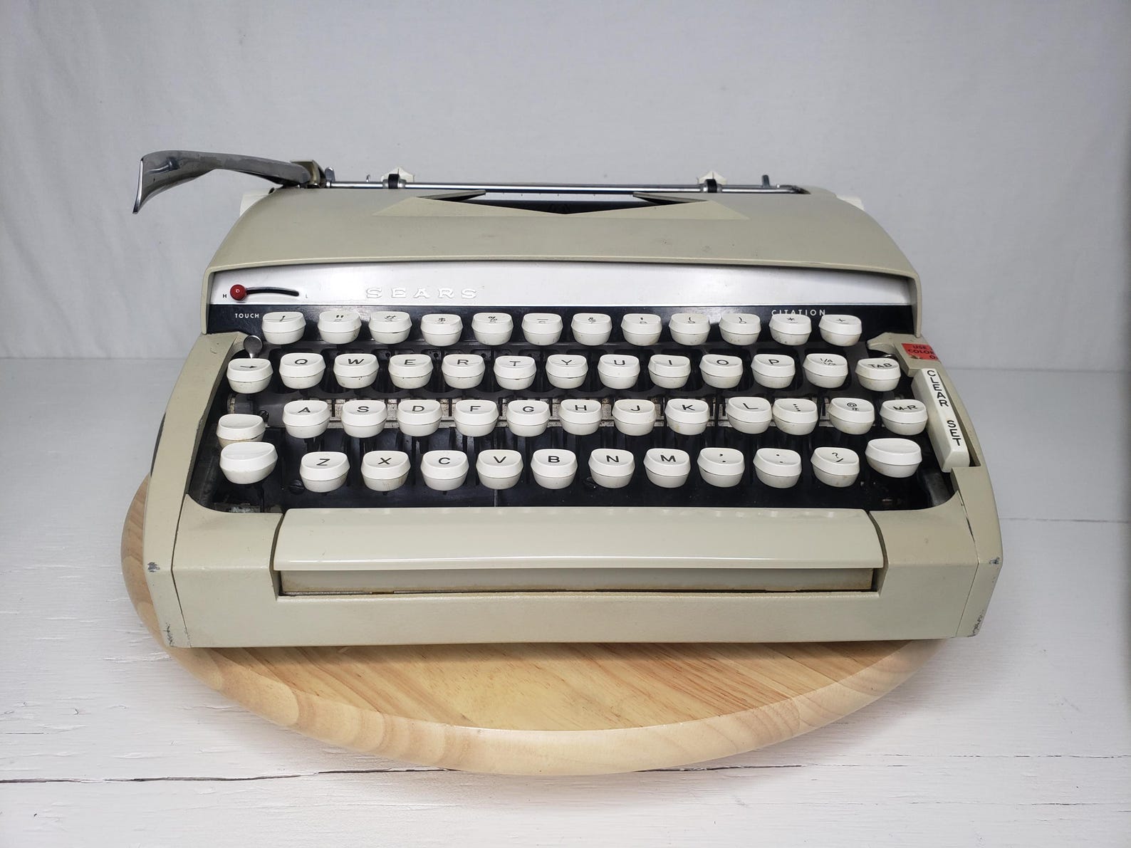 Cursive Font Sears Tower Citation Working Typewriter & Case by Smith ...