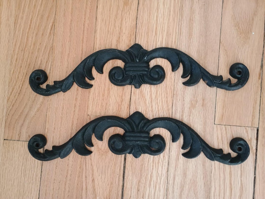 Set of 2 Cast Iron Swirl Scroll Wall Furniture Architectural Accents ...