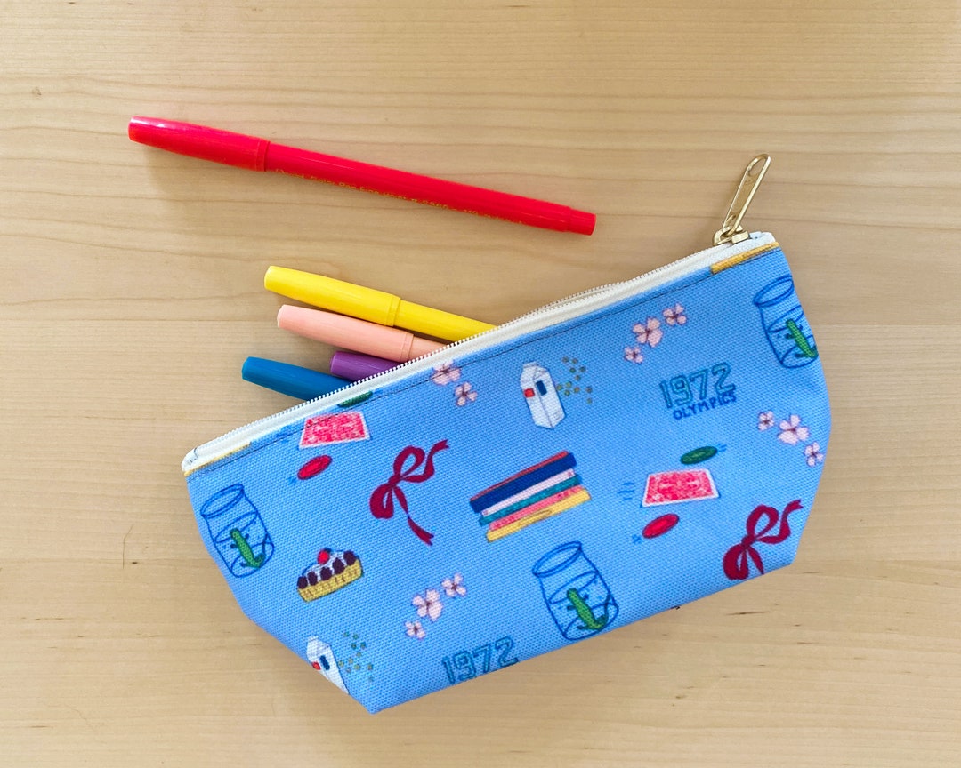 Matilda 1996 Movie Inspired Pattern Zippered Pouch | Patterned Pencil ...