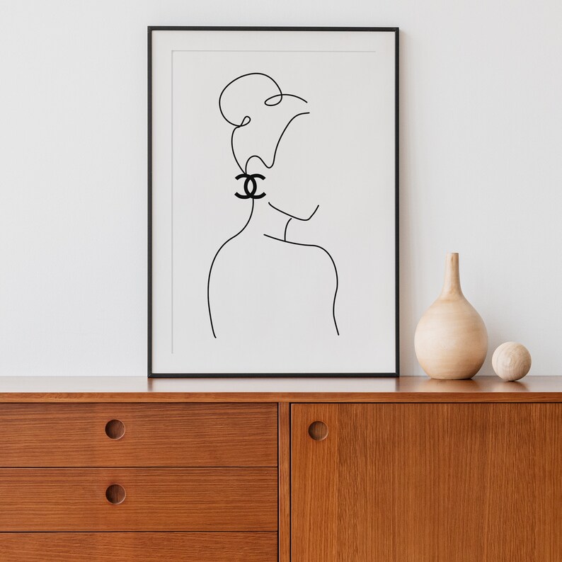 Designer Line Art Print, Elegant Lady Line Art, High Fashion Line Art ...