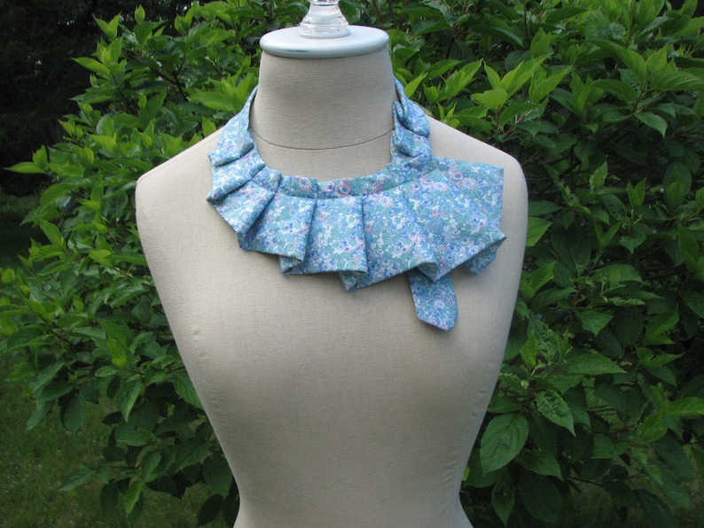 Pleated Ascot - Ruffled Neck Scarf - Necktie Accessory - Etsy