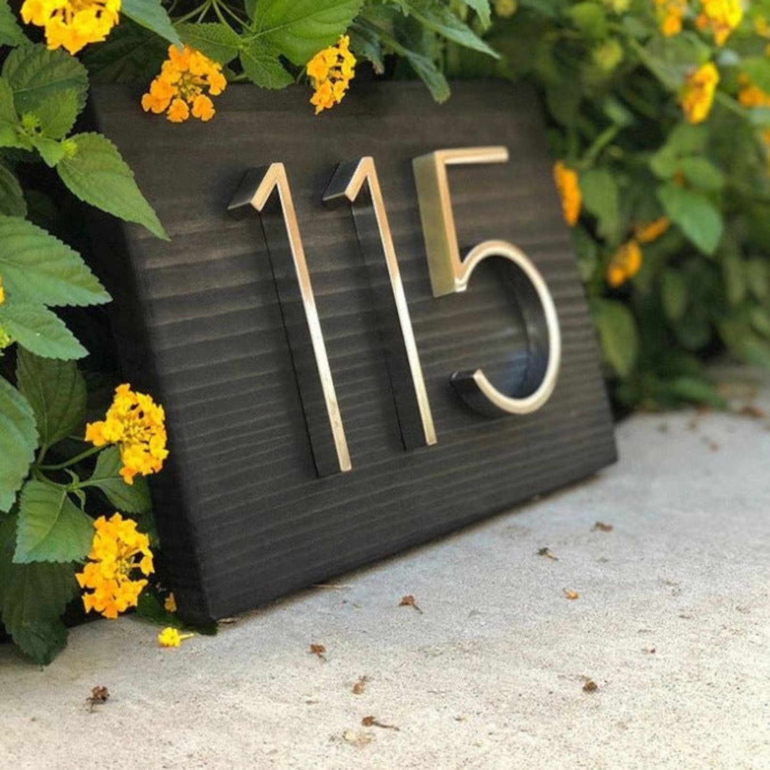 Modern House Numbers - Silver Floating House Numbers Address Signs ...