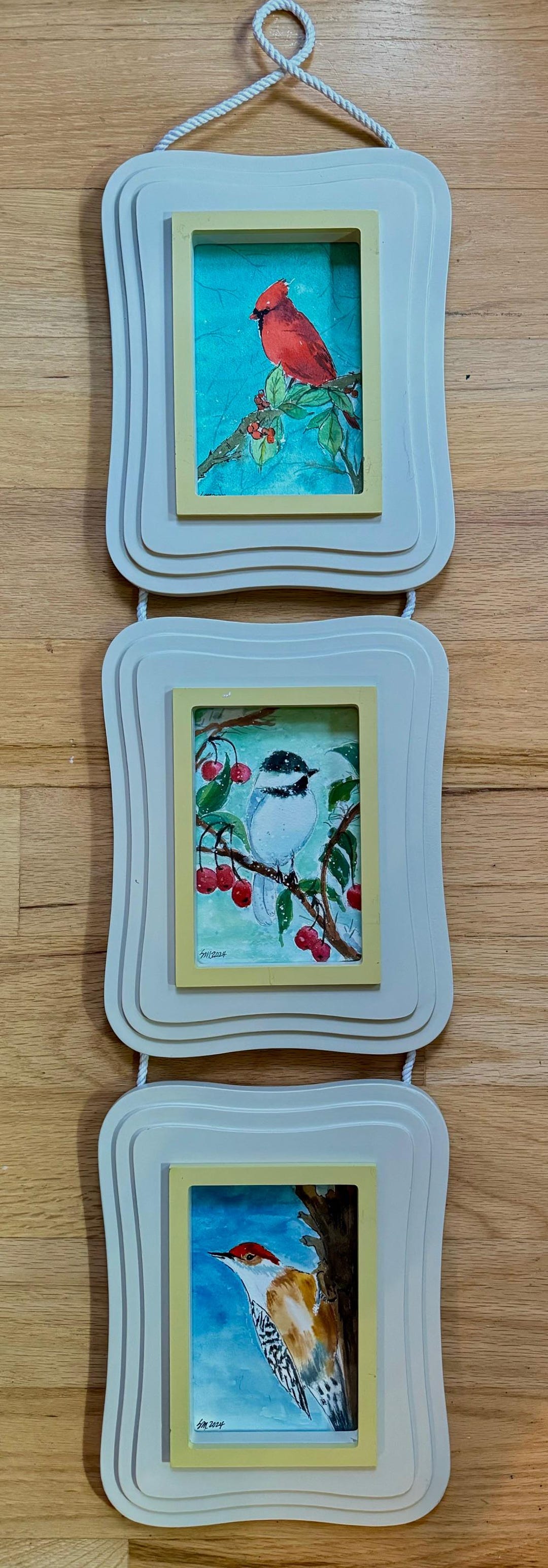 A Triptych of Three Birds in a Unique Painted Wood Frame. - Etsy