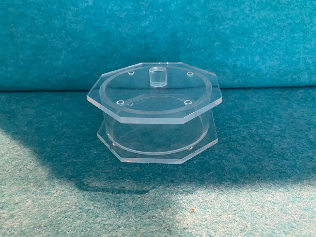 Vintage Mid Century Modern 1970’s Lucite Plexiglass Octagonal Powder or ...