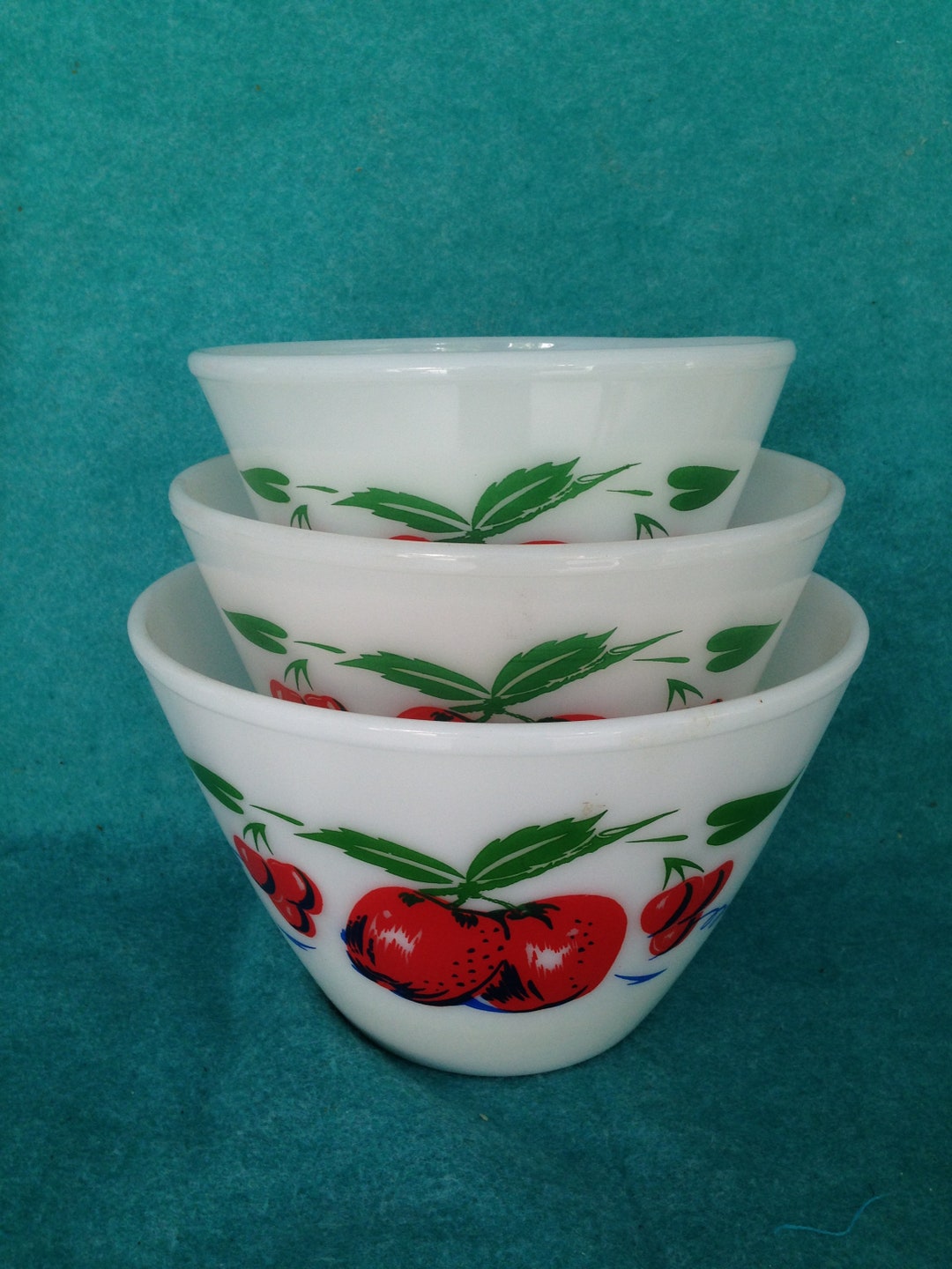 Fire-king Glass Apples and Cherries Splash Proof 3 Piece Mixing Bowl ...