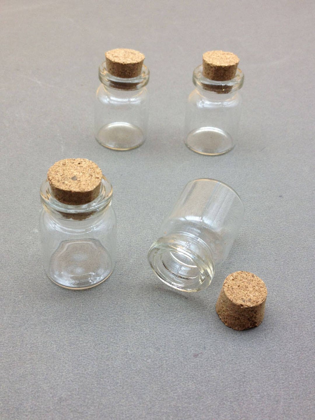 Flaconcini di vetro vuoti da 20 pezzi da 20x30 mm. Bottiglie di vetro ...