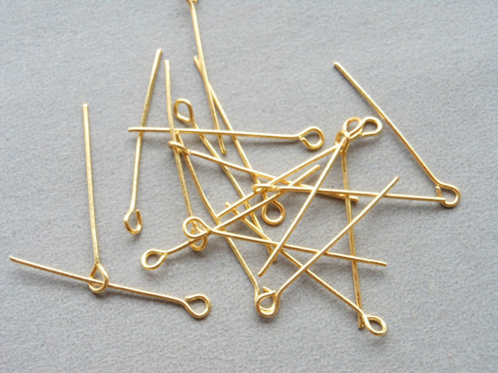 400 pcs of plated gold eye pins 28mm | Etsy