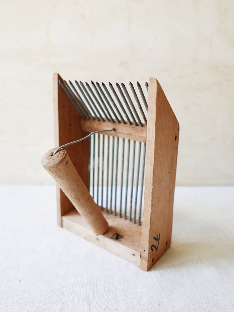 Vintage Berry Picker-Berry Picking-Harvest Picking-Wood | Etsy