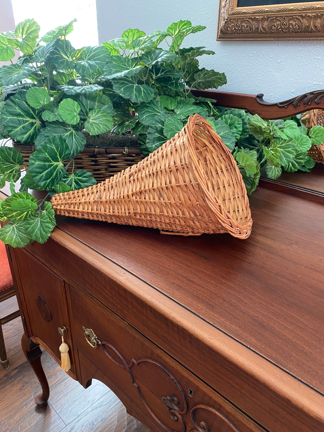 Large Woven Thanksgiving Cornucopia, Rattan, Basket, Weave, Brown ...