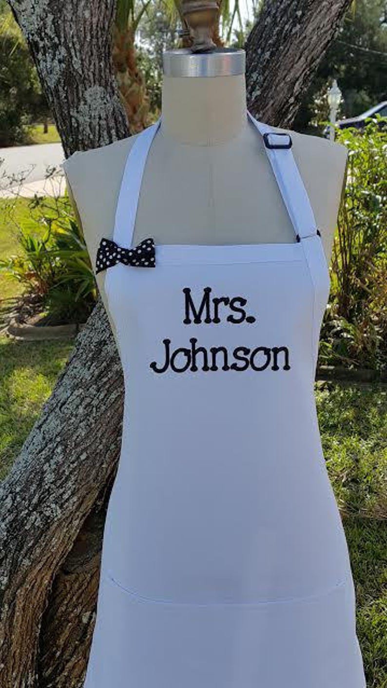 Mrs.johnson Personalized White Apron/ Wedding Apron/ Teacher - Etsy