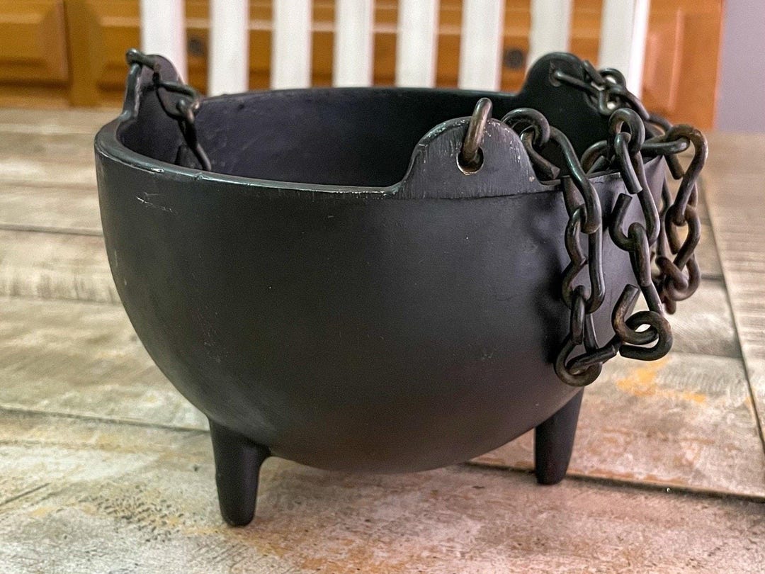 Vintage Painted Cast Aluminum Cauldron Chain Hanging Planter 3 Leg 5.5 ...
