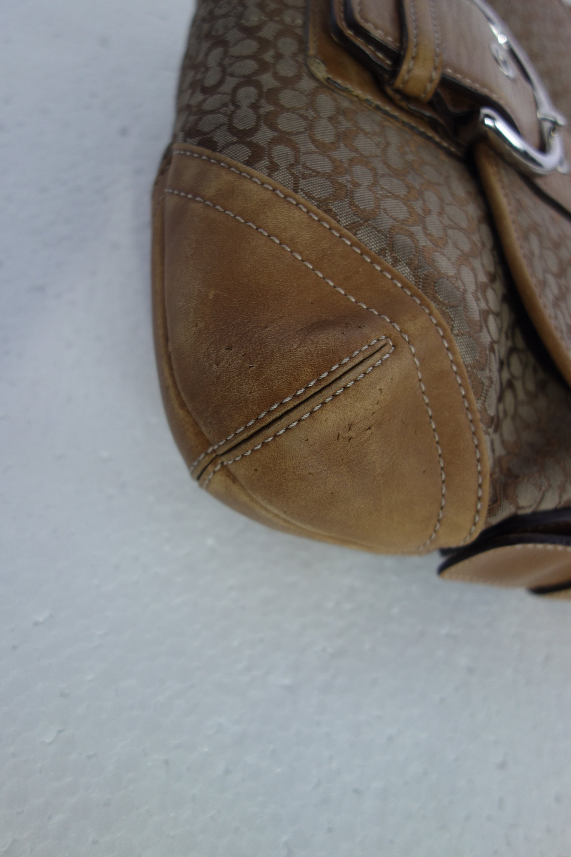 Vintage COACH Signature Soho Flap 6818 Khaki/tan Leather and Jacquard ...