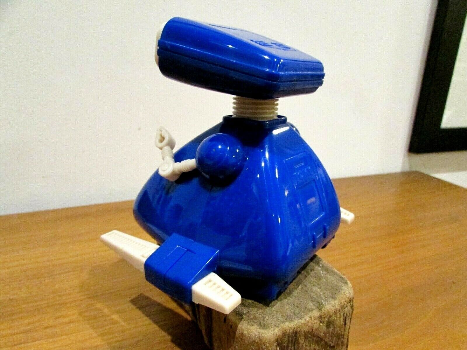 RAREST Tomy Battery Powered Robot Dingbot,millennial Version Working ...