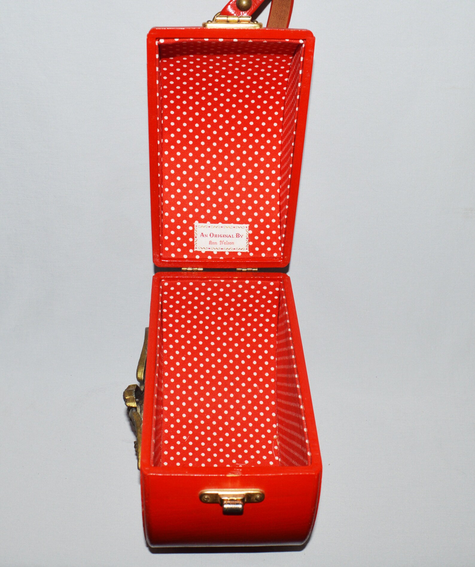 Vintage Box Purse Wood Box Purse Round Original by Ann | Etsy