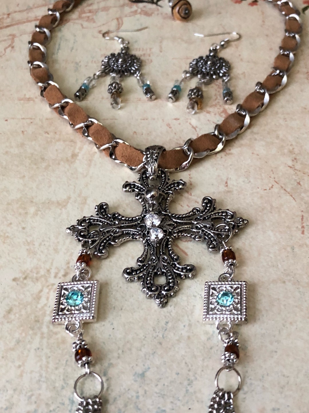 Conjunto de colgante de cruz de collar de cuero collar de gargantilla ...