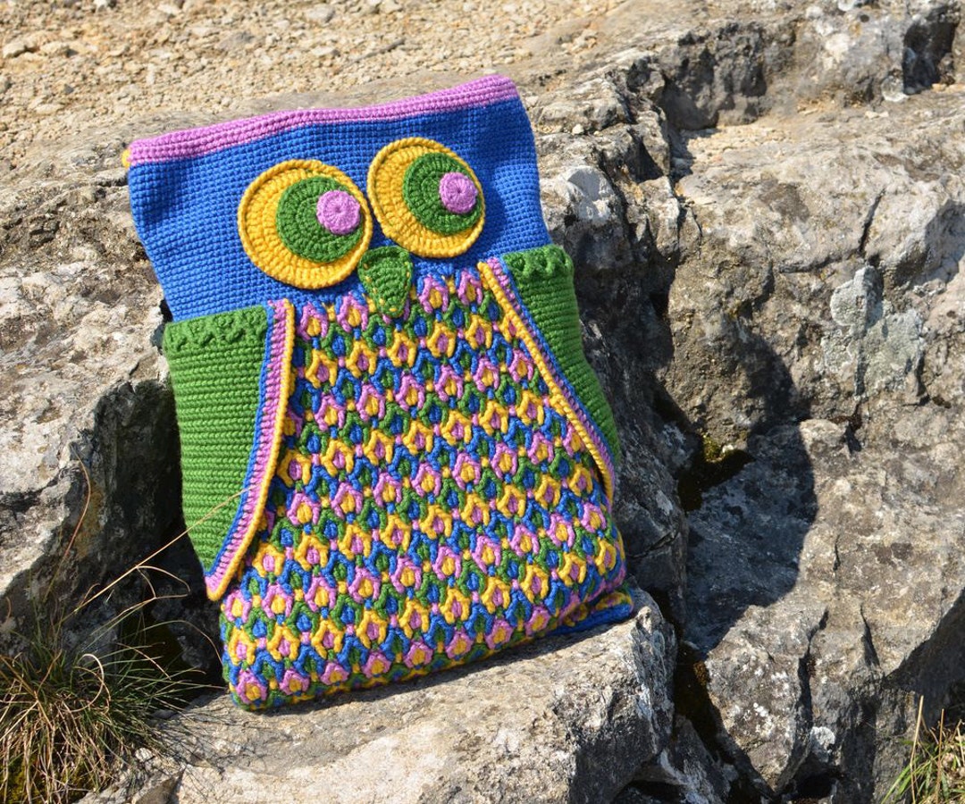 PATTERN - Crochet Owl Pillow, Bag or Backpack - Overlay Crochet ...