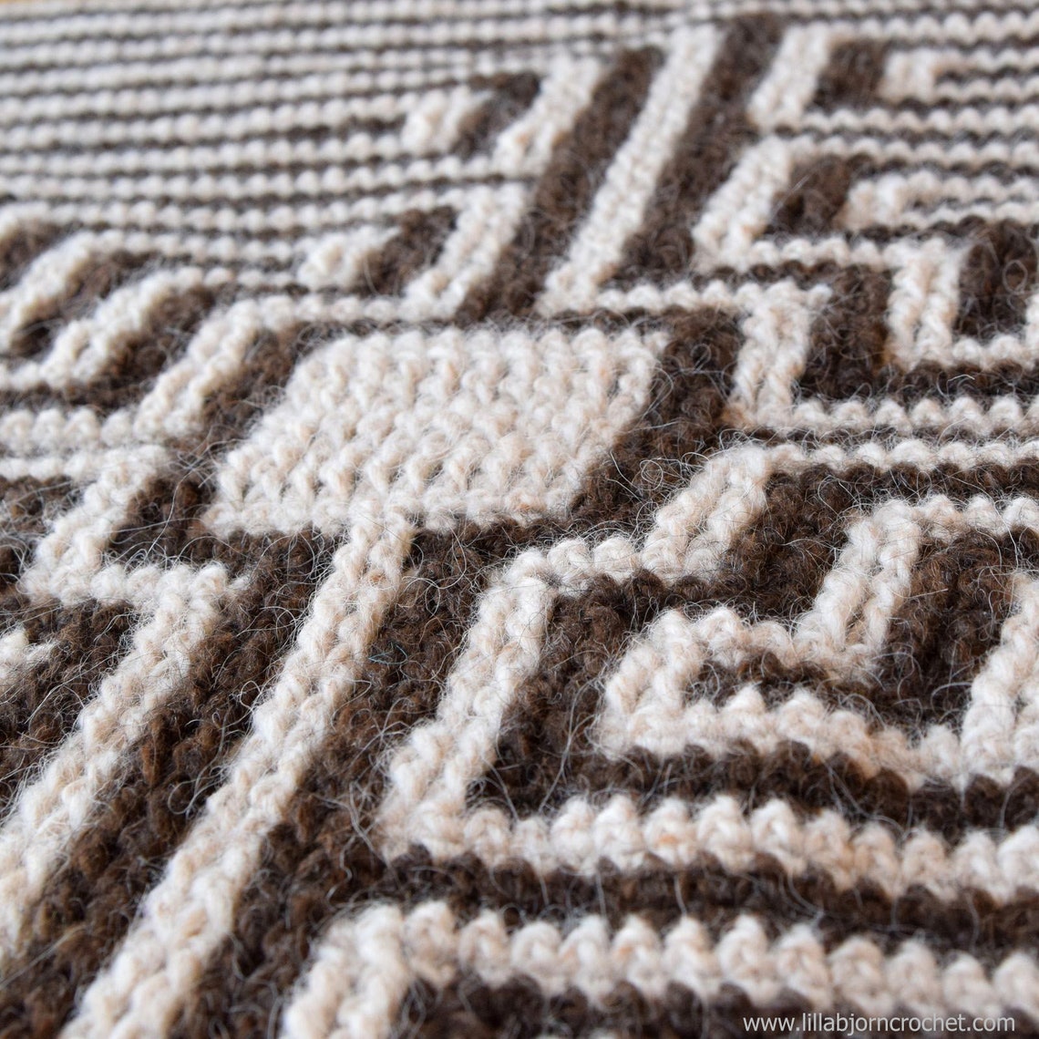 PATTERN Crochet Roman Labyrinth Rug Colorful Graphic - Etsy