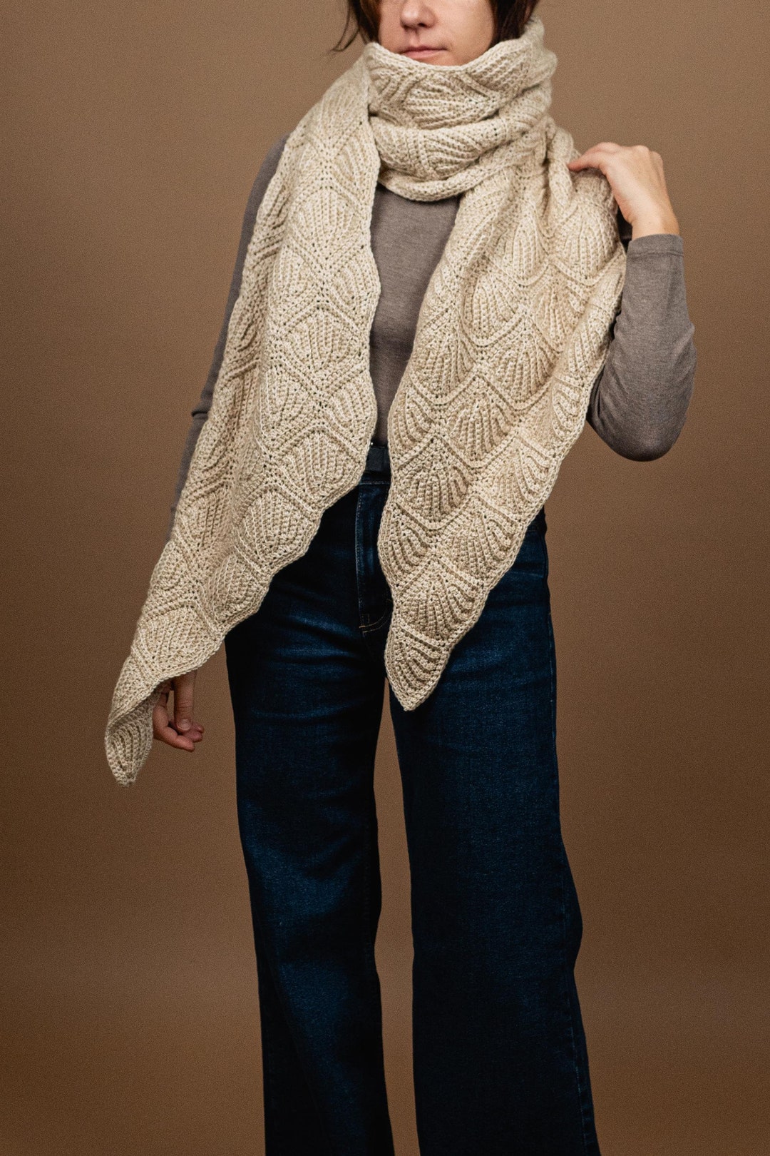 Crochet Shelly Scarf Pattern: Short Row Shells (instant Download) - Etsy