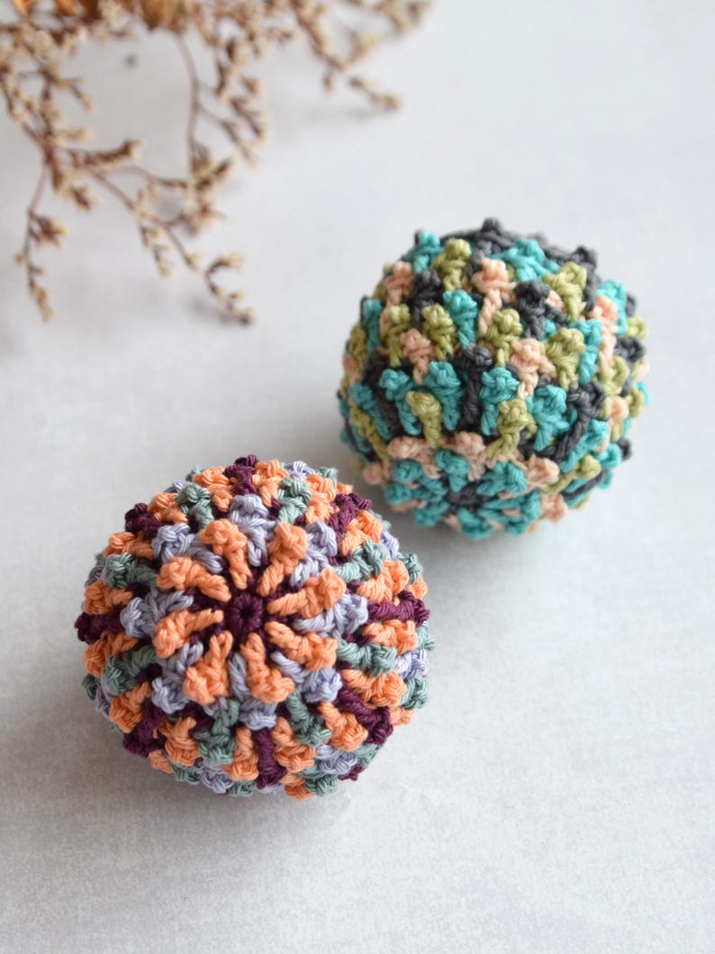 Crochet Bauble Pattern: Overlay Stitch Christmas Ornament (PDF Pattern ...