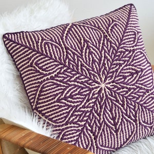 Blomma Square Crochet Pattern: Brioche Pillow Design (PDF, Video Tutorial) - Etsy