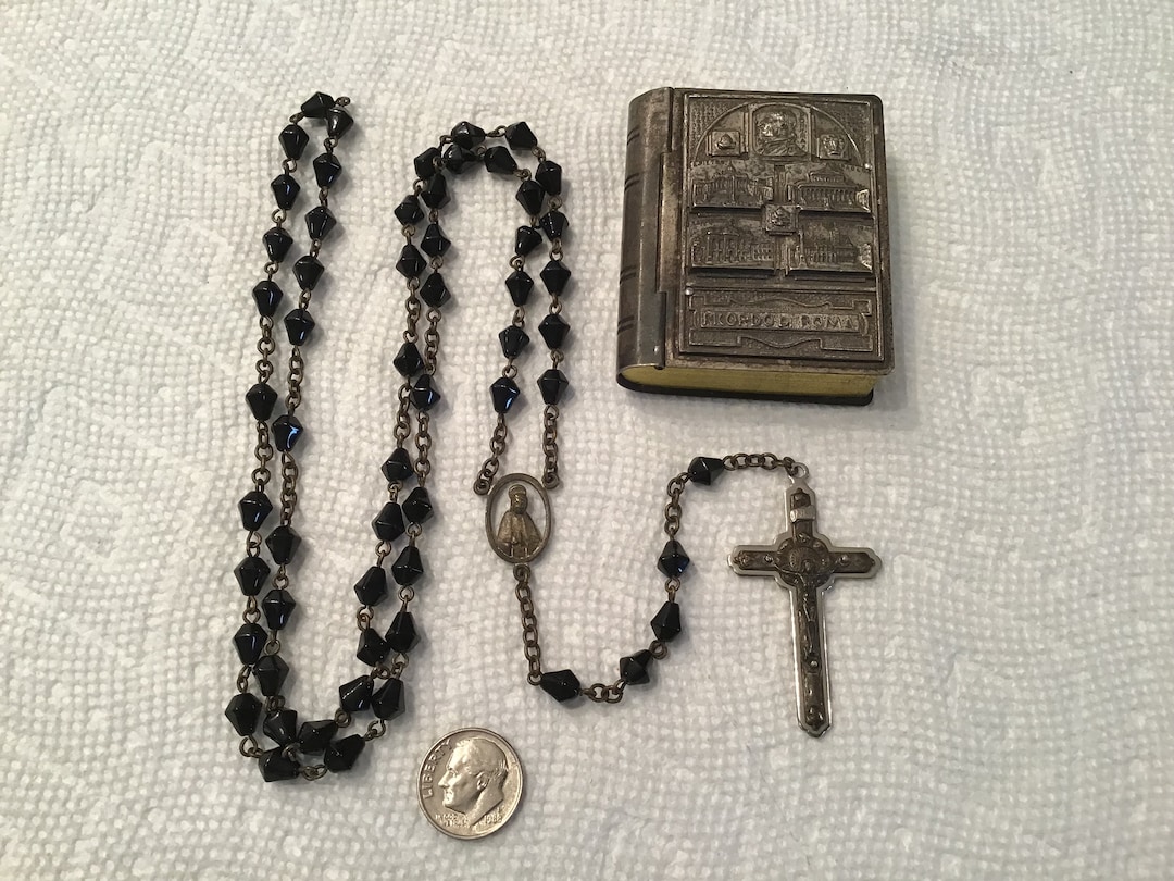 Vintage Black Glass ROSARY W/ Pope Casket Case Box ~ Nun’s Estate - Etsy