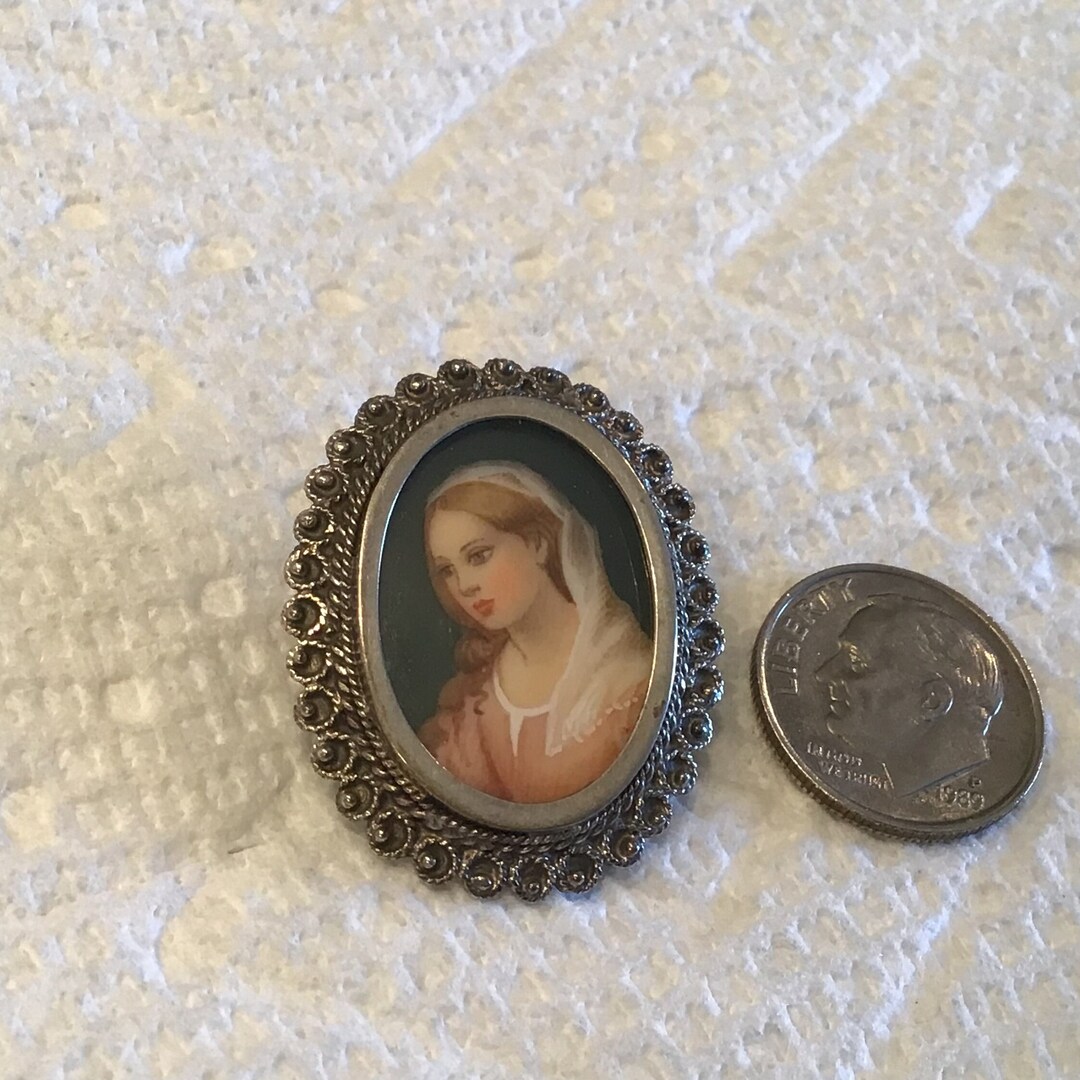 Antique Vintage Hand-painted BLESSED VIRGIN MARY Brooch Pin Pendant ...