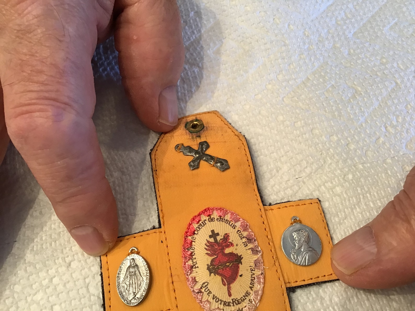 Antique Leather Sacred Heart Medals Crucifix Oratory Pocket Prayer ...