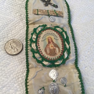 Vintage Sacred Heart Medals Crucifix Oratory Pocket Leather Prayer ...