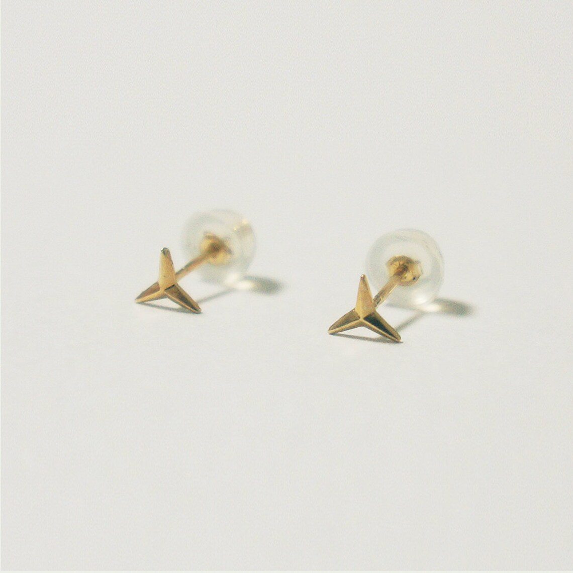 10K Solid Gold Tiny 3 Cones Stud Earrings Real Gold - TGE098 - Etsy