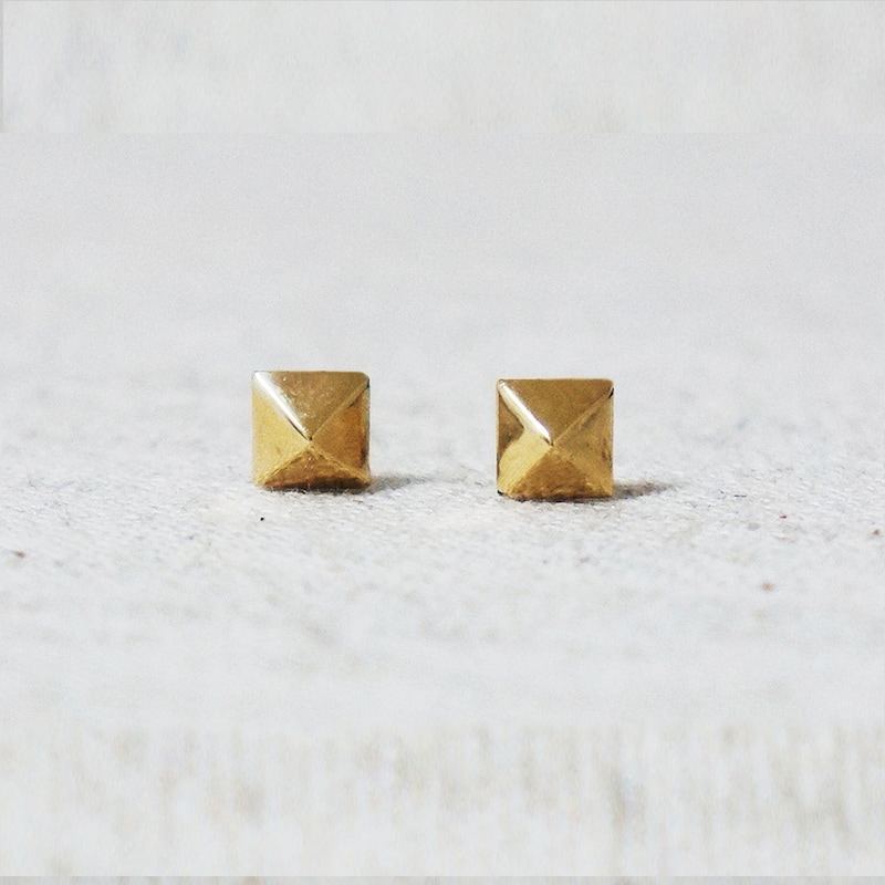 Pyramid Stud Earring - Etsy UK