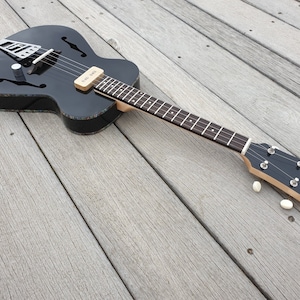 Custom Build Jazzy Tenor Semi-hollow Body Electric Ukulele. Single P90 ...