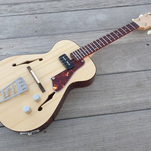 Custom Build Jazzy Tenor Semi-hollow Body Electric Ukulele. Single P90 ...