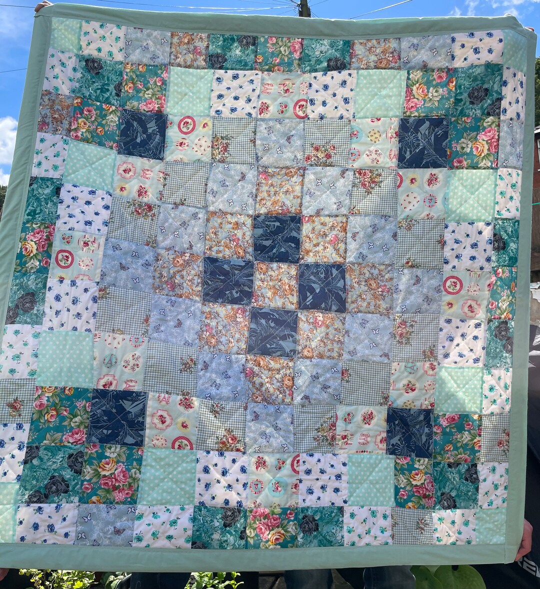 Homemade Quilt - Fun Pattern - Etsy