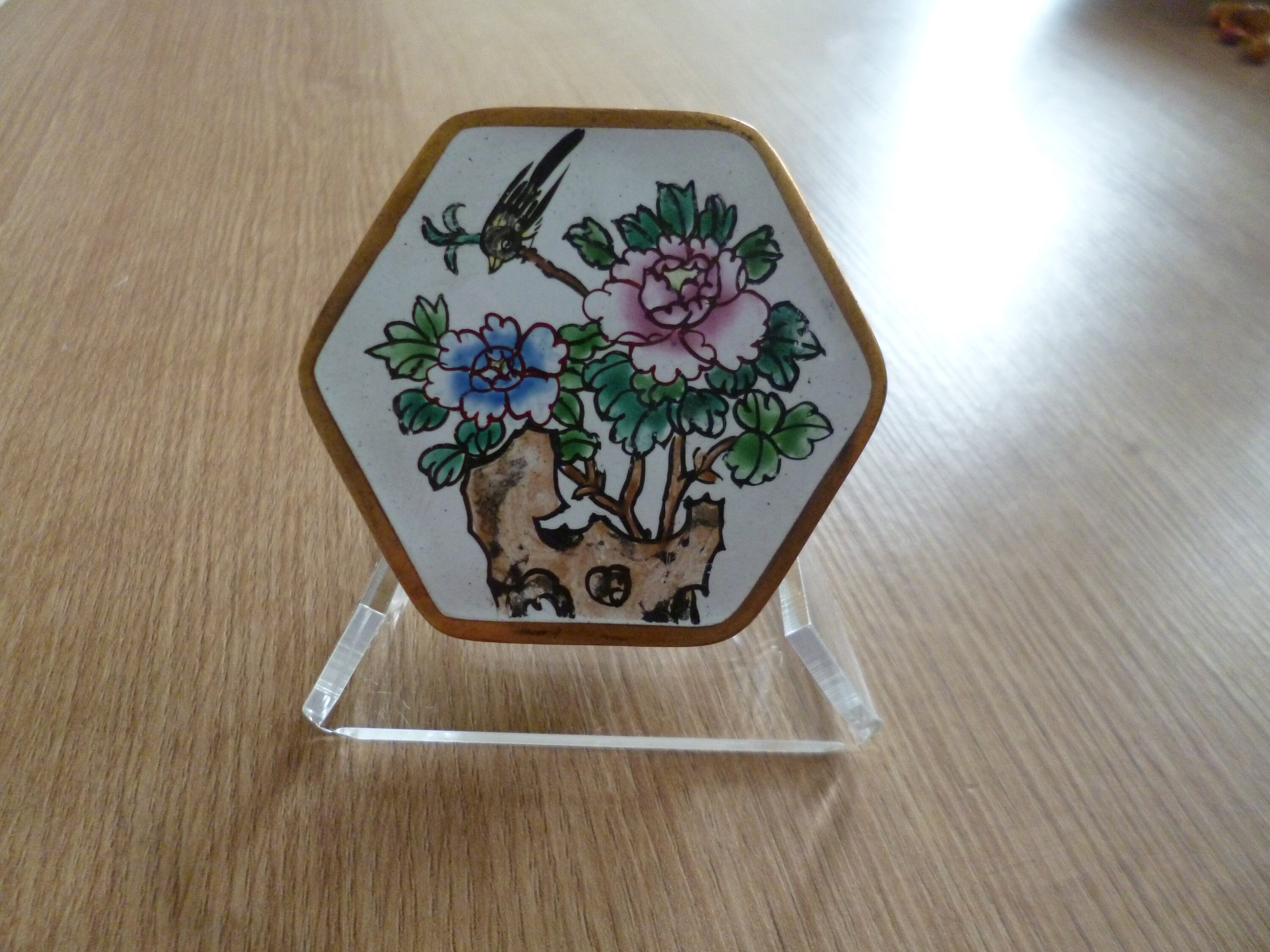 4 Paperweight Display Stands Clear Acrylic - Etsy UK