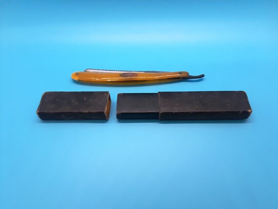 Antique Solingen Garantie Straight Razor With Box | Etsy