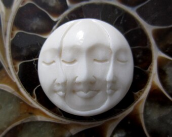 Moon Face Round - Etsy