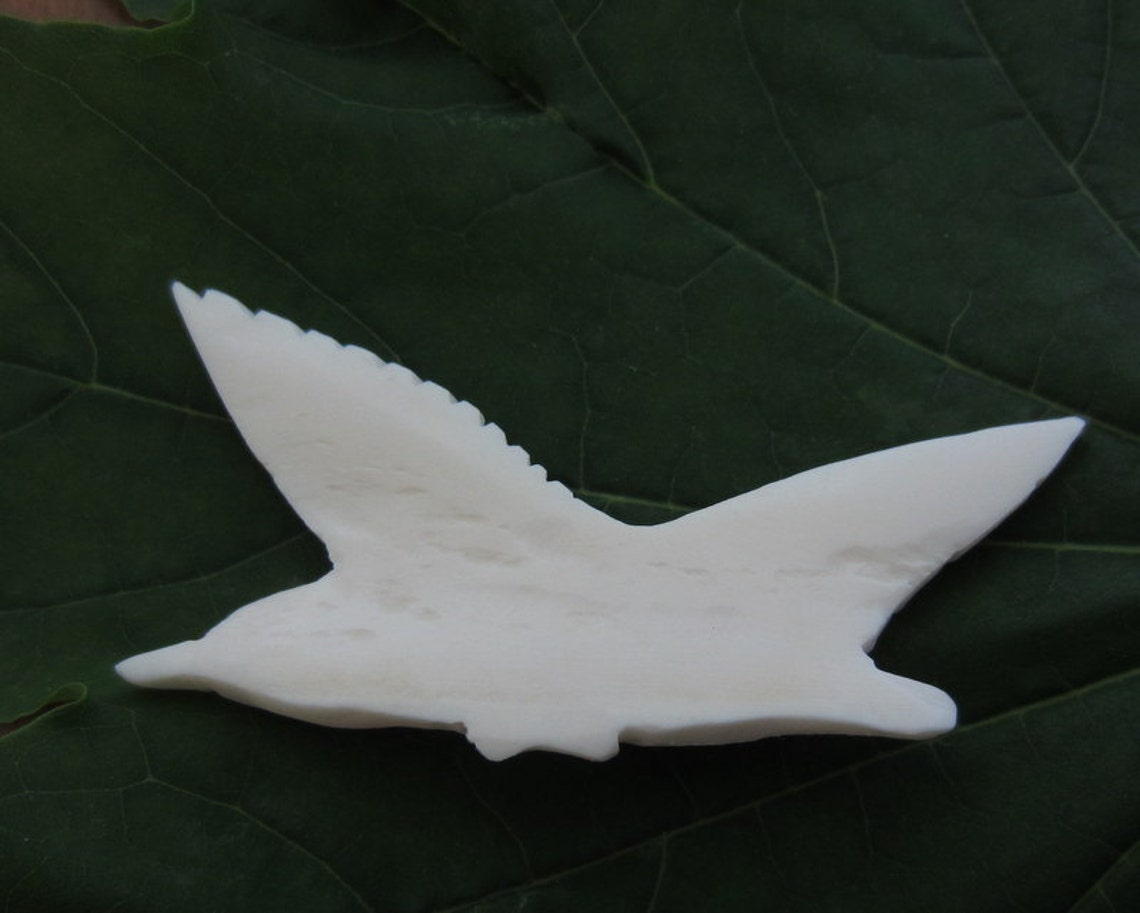Carved Bone Flying Raven, Jewelry Supplies G227 - Etsy