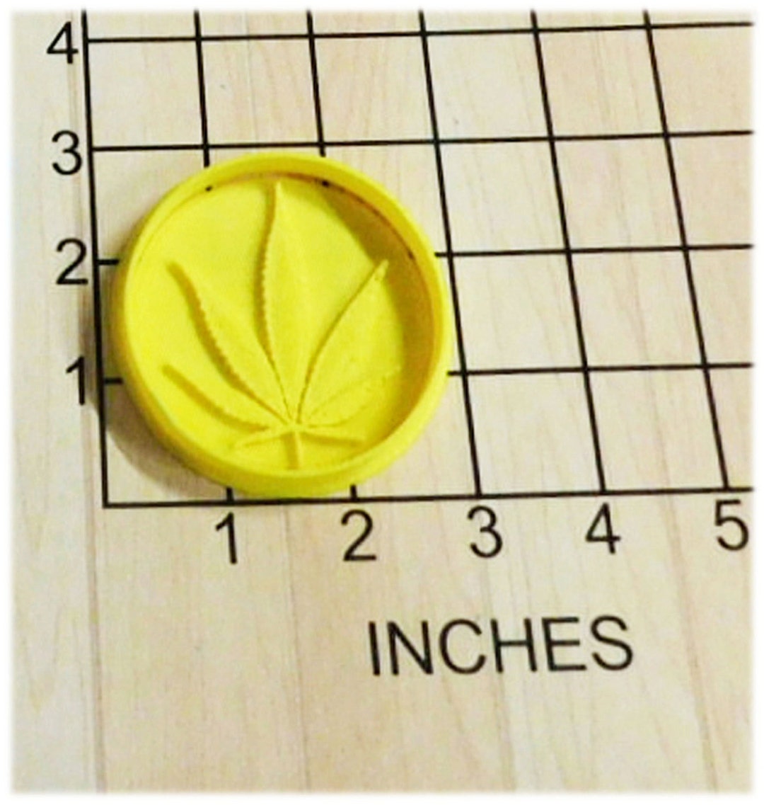 Cannabis Weed Pot Marijuana Fondant Cookie Cutter and Stamp #1017 - Etsy