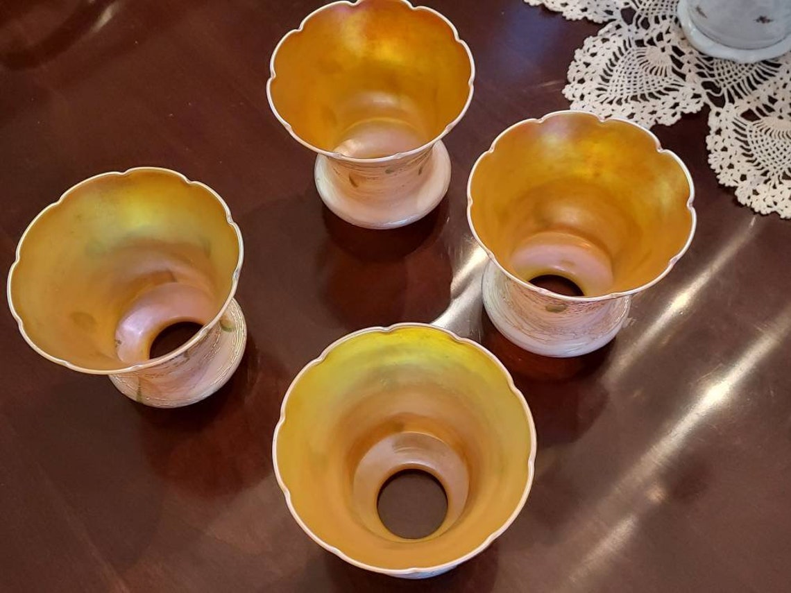 Vintage Set of 4 Quezel Art Glass Shades, Threaded Hearts and Vine ...
