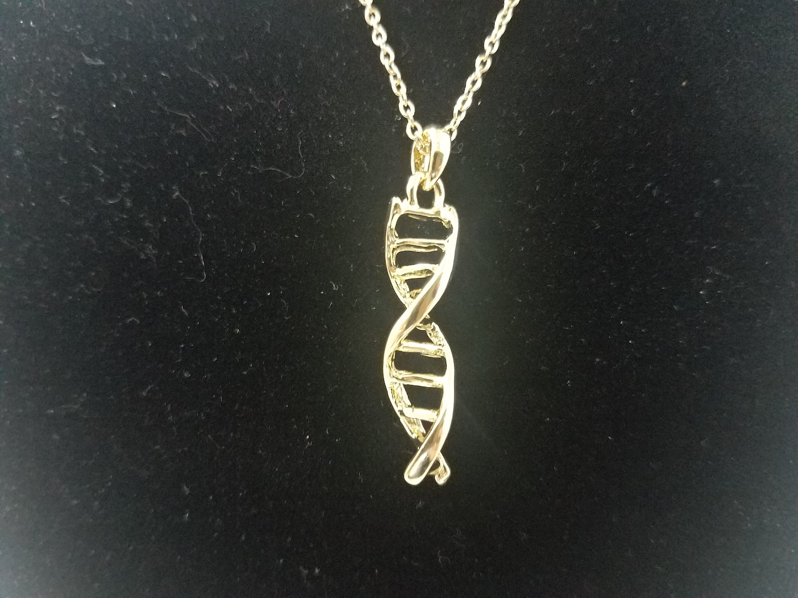 DNA Double-helix Pendant Necklace - Etsy