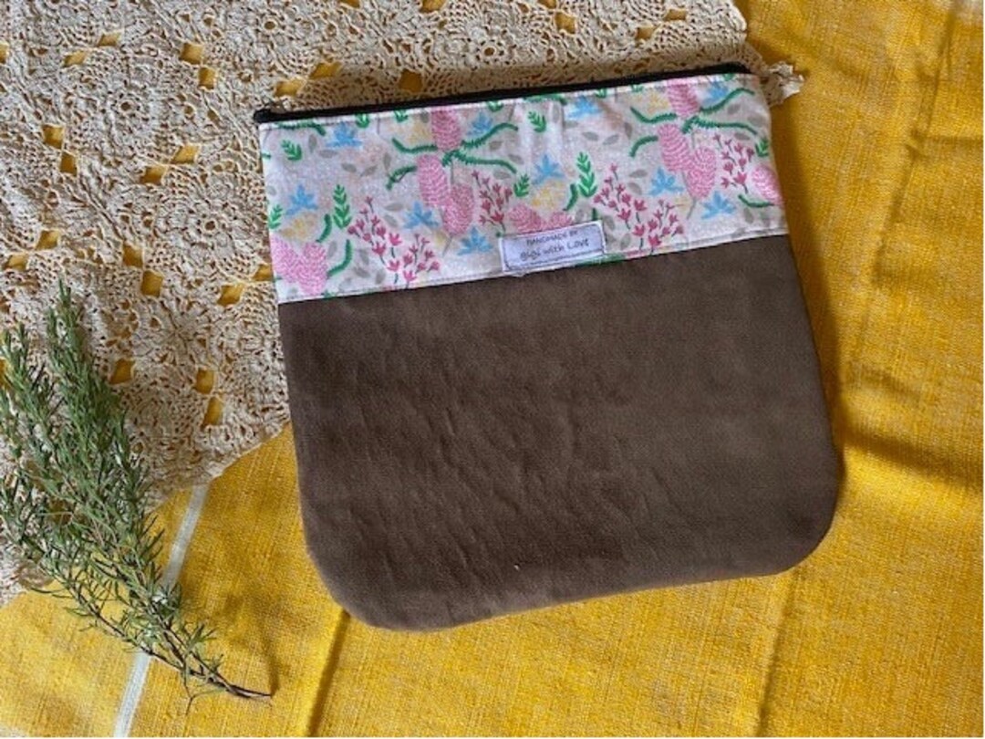 Square Zipper Pouch Medium Sized Multi-use - Etsy