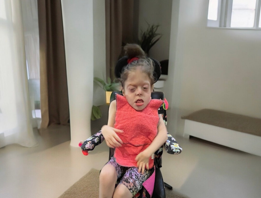 1 WIDE Terry Cloth Big Kid Teen Adult Bib Dignity Speech/ Feeding ...