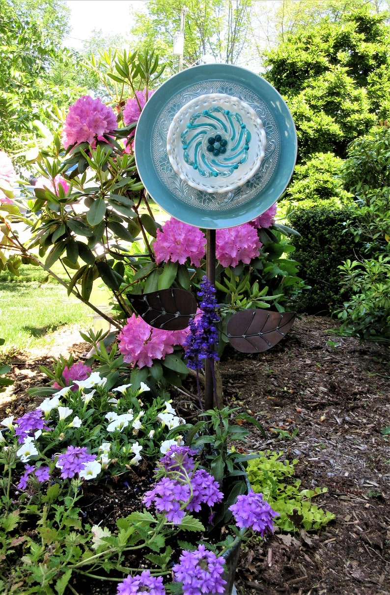 Glass Garden Art Garden Gift Plate Flowers Yard Art - Etsy